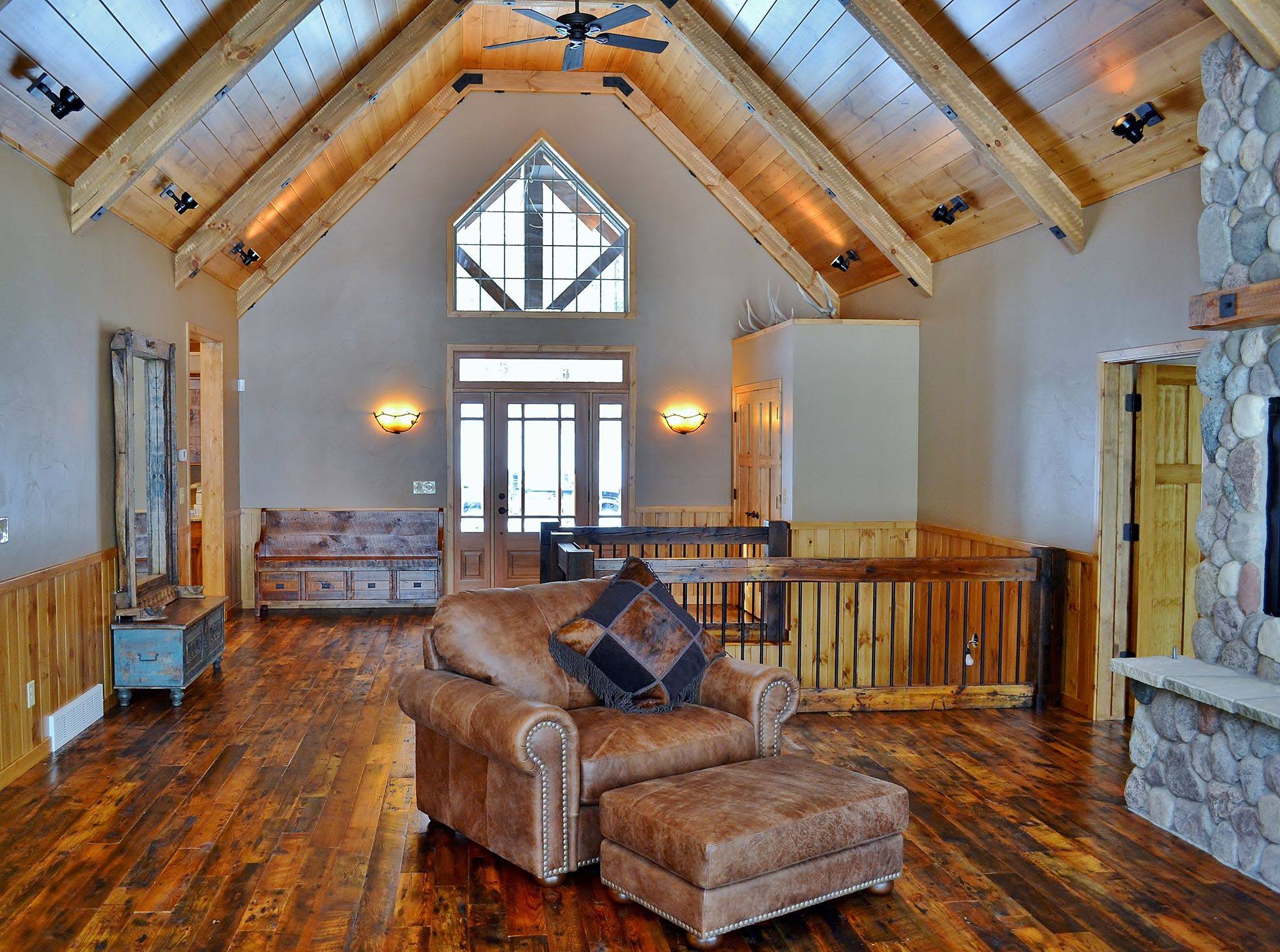 reclaimed_pine_tongue_and_groove_endmatched_flooring_and_reclaimed ...